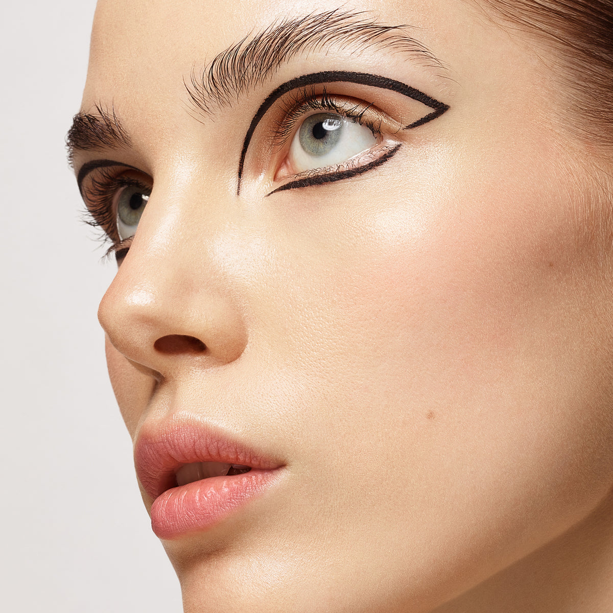 eyeliner and kajal | eye makeup | Samoa cosmetics – Samoa Cosmetics